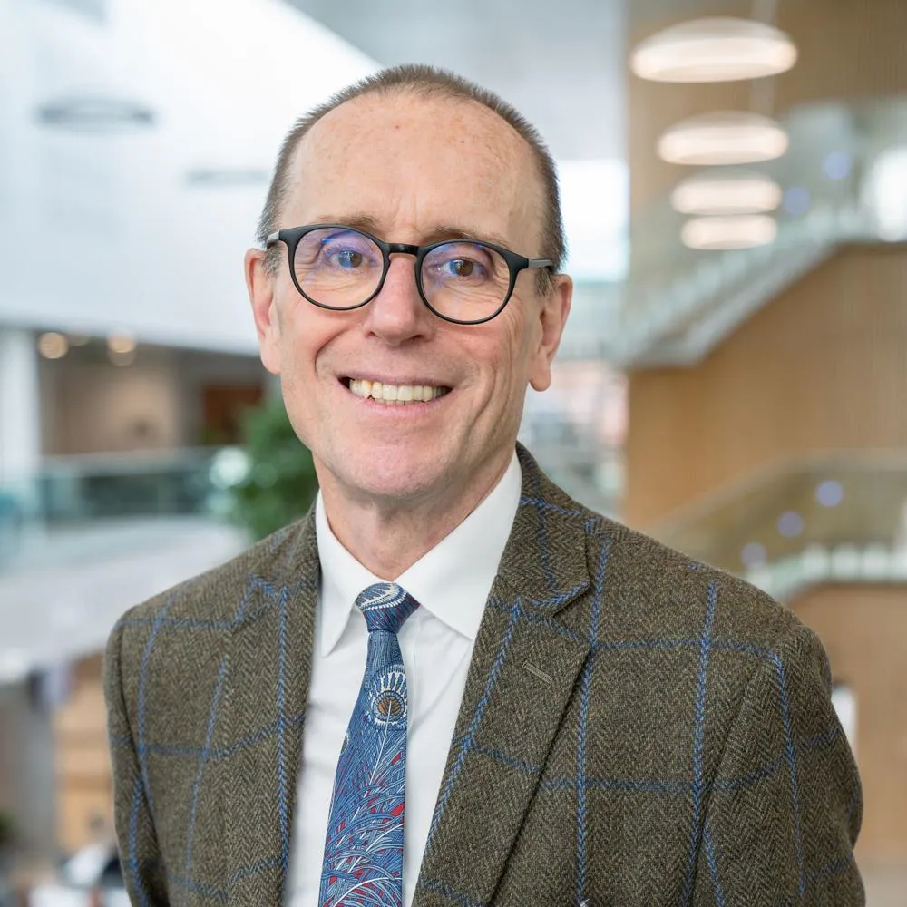 Colin Hughes | Directors | OS